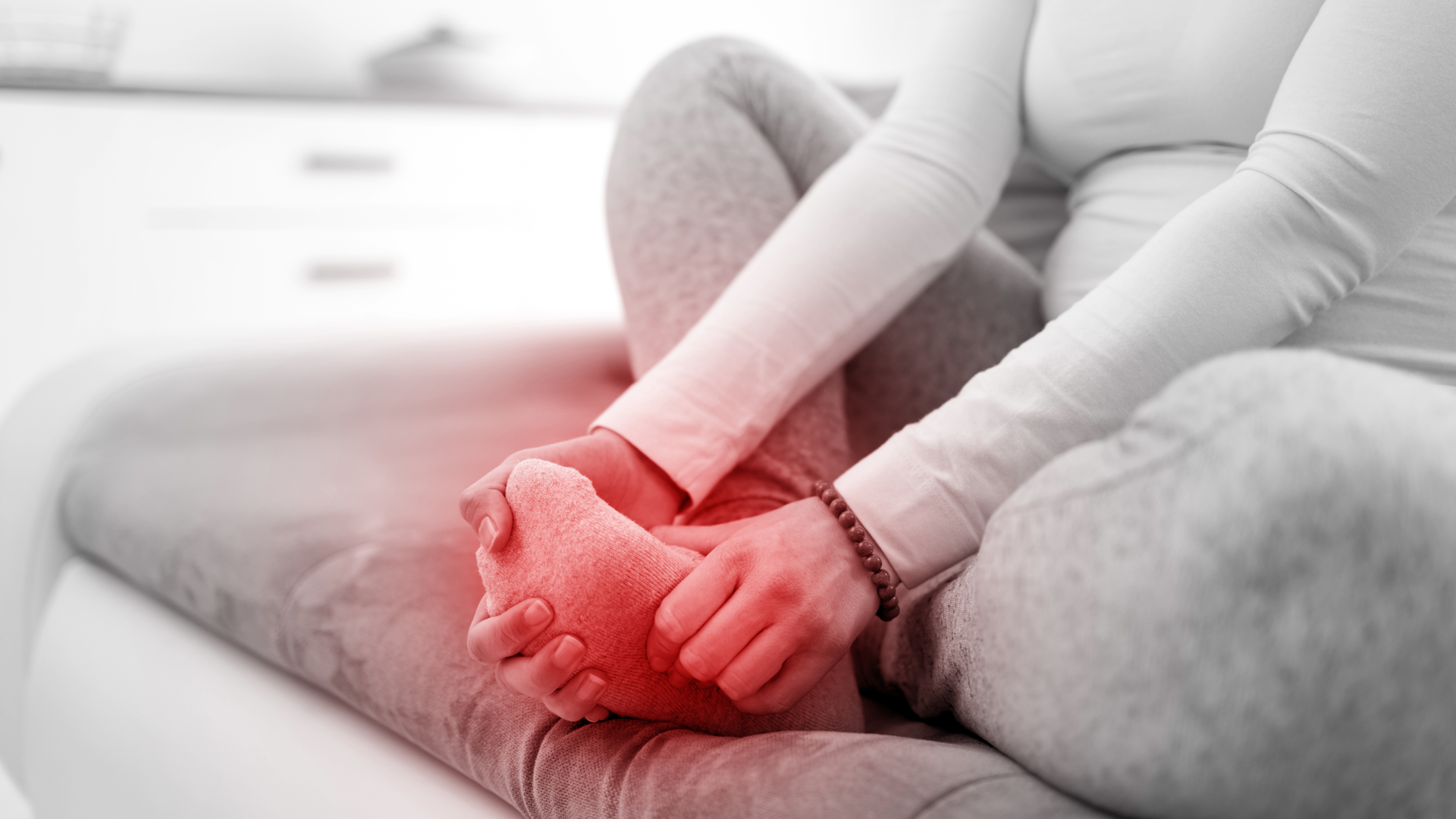 Big Toe Bursitis: Symptoms, Causes and Treatment Options - Private ...